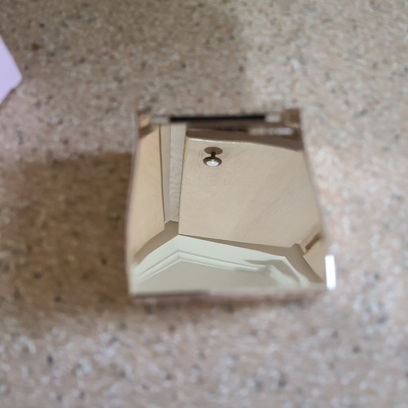 Mary Kay | Makeup | Mary Kay Limited Edition Rose Gold Mini Compact ...